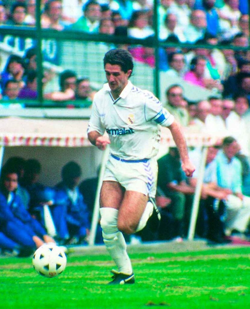 Chendo, lateral por derecho - La Galerna