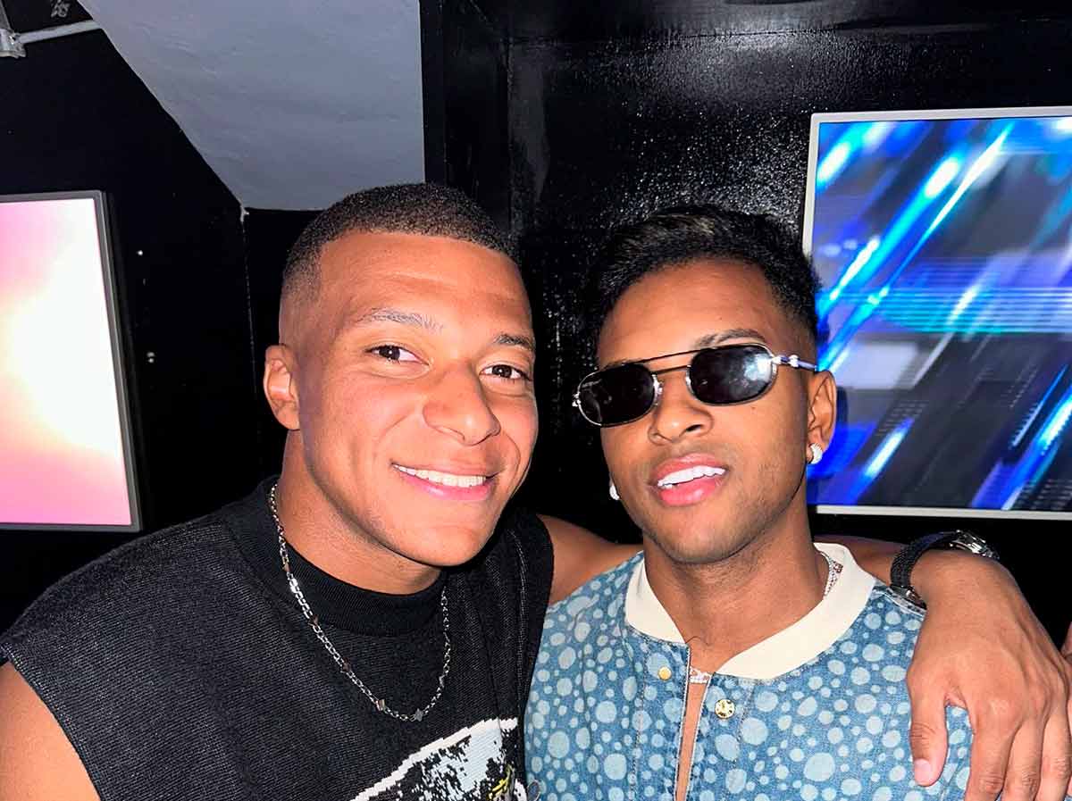 Kylian Goes to Madrid - La Galerna