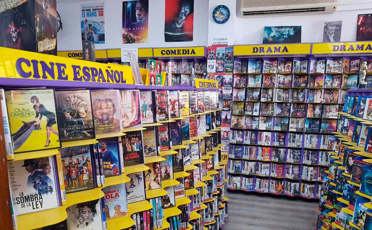 El último Blockbuster abierto - La Galerna